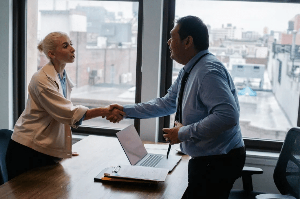 Comment embaucher son premier salarié ? - Mon salaire en net